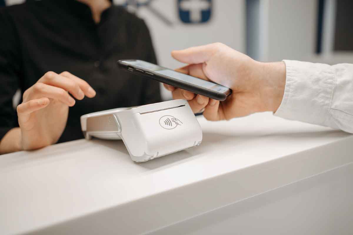 The Best Point of Sale (POS) Solutions for Small Business | AUZi